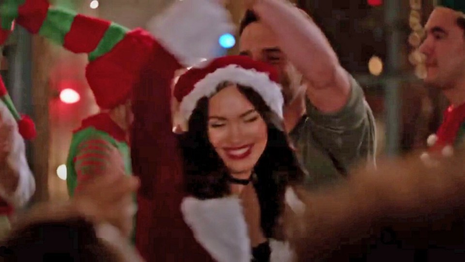 NEW GIRL Tv Wardrobe: Reagan/Megan Fox Santa Jacket Studio COA (See ...