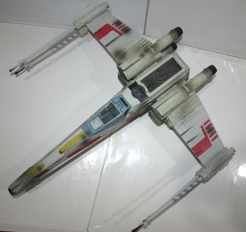 2006 Star Wars Saga Collection Luke Skywalker’s X-Wing Fighter Dagobah ...
