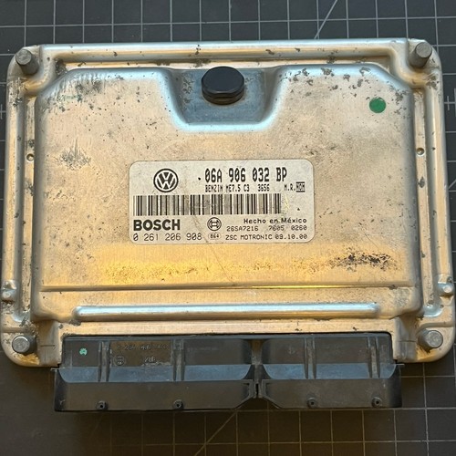 2001 Volkswagen Jetta 2.0l M/T Engine Computer 06A 906 032 BP ECU VW ...