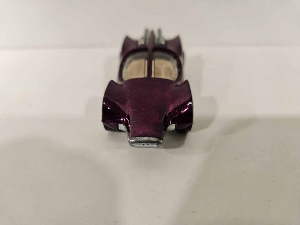 1969 Mint Mantis Magenta Color White Interior Redline Hot wheels Car ...