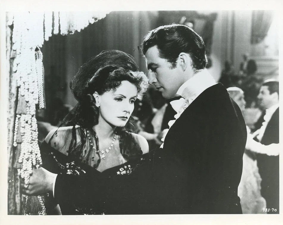 Robert Taylor Camille
