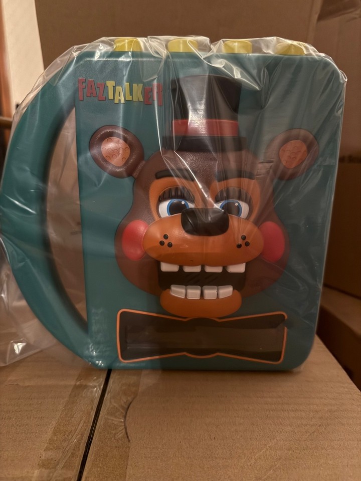 New Five Nights At Freddy’s Faztalker Popcorn Bucket- Speaks - Ships ...