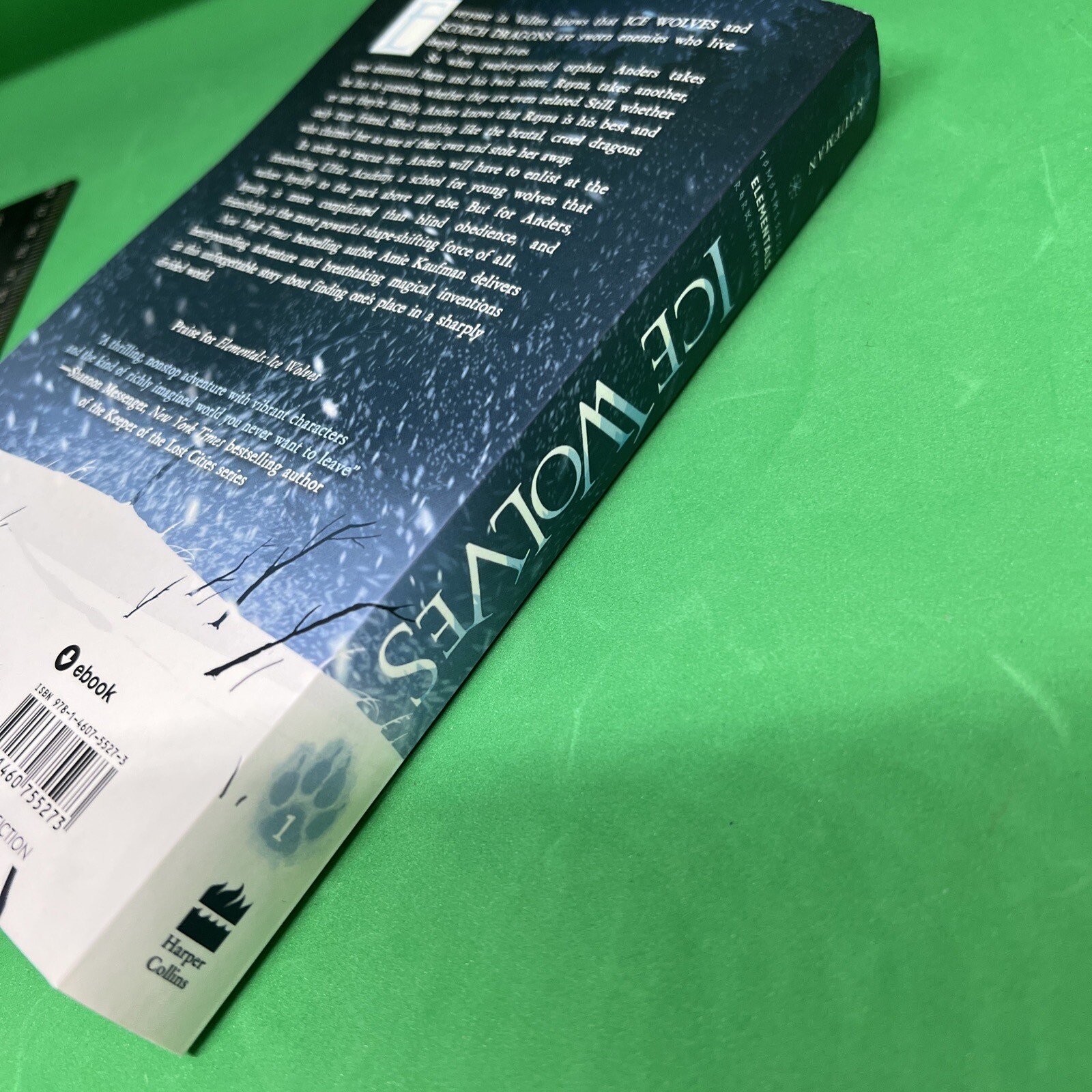 Ice Wolves (Elementals, #1) by Amie Kaufman (Paperback, 2018) Like New ...