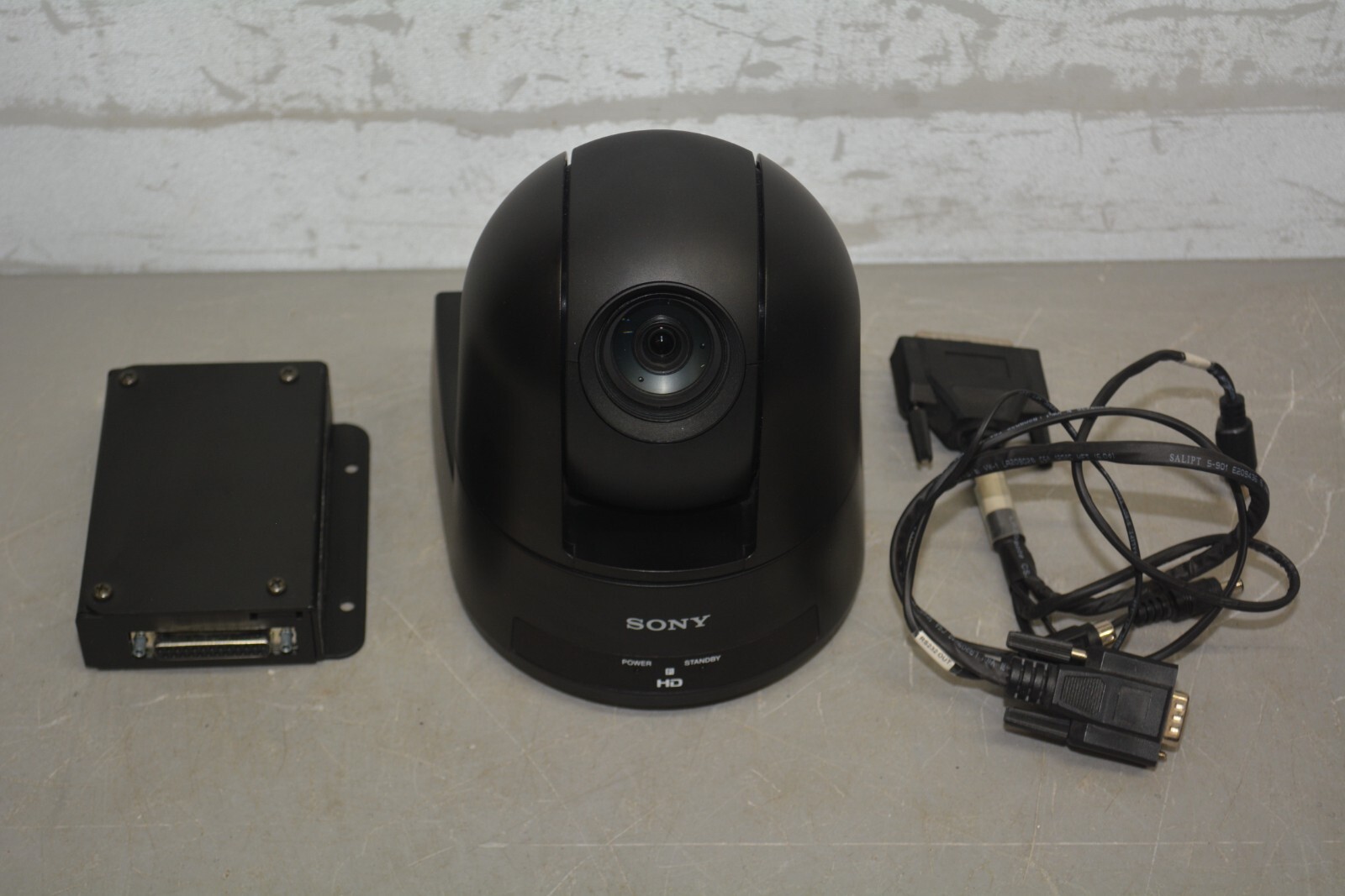^ Sony SRG-300H 1080p/60 HD Pan/Tilt/Zoom Camera - Black #X3305 ...