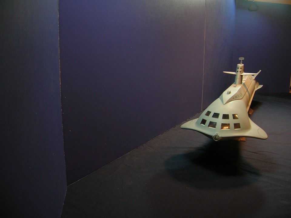 Seaview Model/ Pro built lighted/ 39" voyage to the bottom of the sea ...