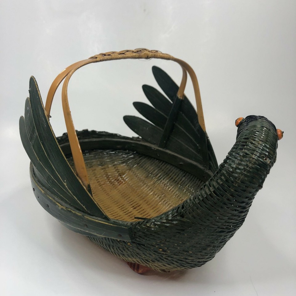 Vtg Zhejiang Small Goose Duck Basket Bamboo Rattan Wicker Handicrafts ...