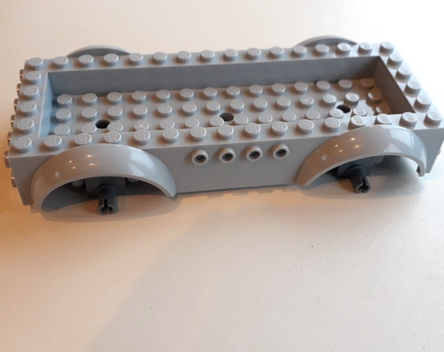 LEGO Vehicle, Base 8x16x2 1/2 w. Mudguards Raised Recessed Center ...