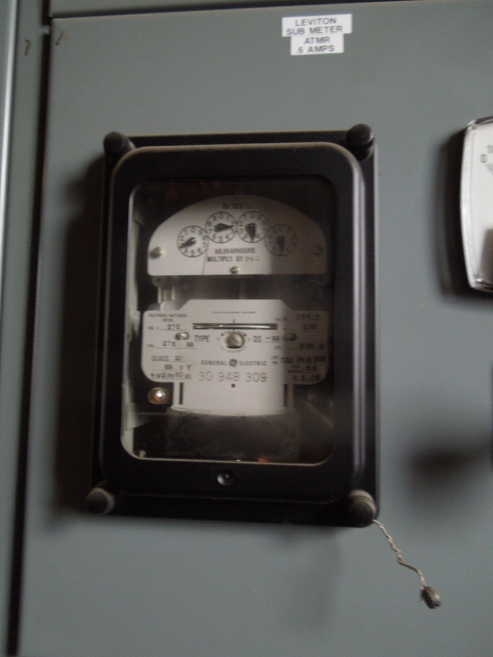 Square D Power-Style Switchboard 3000A 3ph 480/277V MLO 4-1200A PEC/PEF ...