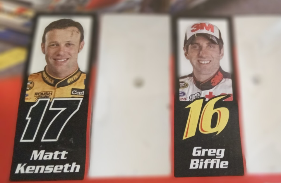 SCX Compact Slot Racing Parts Matt kenseth/Greg Biffle 1:43 | eBay