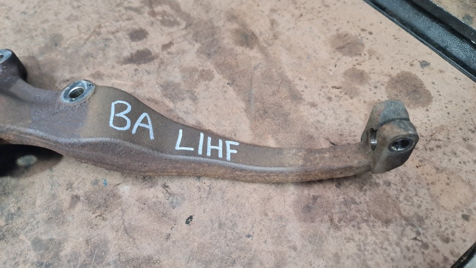 FORD BA FALCON LEFT HAND FRONT STUB AXLE | eBay Australia
