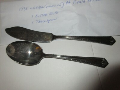 1935 Oneida Community AA Fiesta Pattern Butter Knife & Table Spoon ...