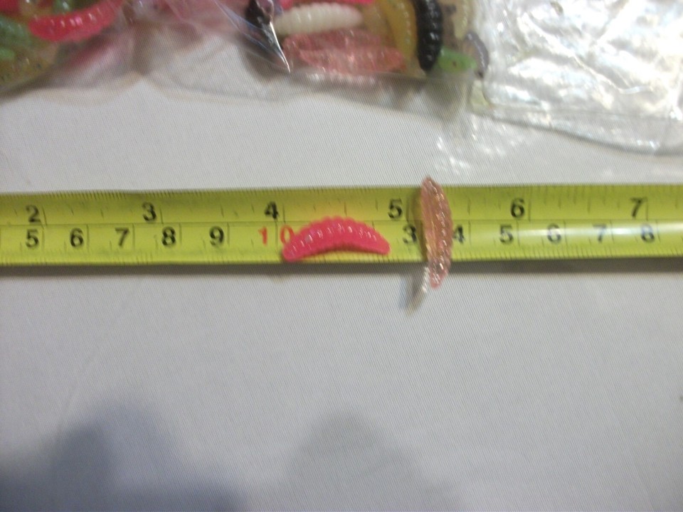 200-7/8" MIX-crappie panfish-scent-soft plastic grubs-wax worms-maggots ...