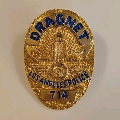 Vintage 1987 Universal City Studios Dragnet Badge Pin 714 Los Angeles ...