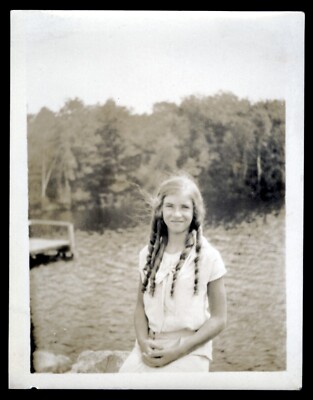 Vintage PRETTY GIRL Snapshot Photo 1920s LONG HAIR POSE | eBay