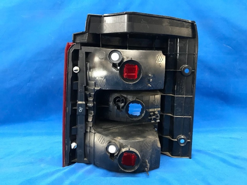 Mitsubishi Delica D5 CV1W CV2W CV4W Genuine RH Tail Light Lamp IMASEN ...