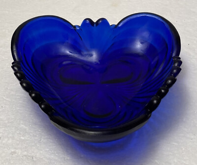 Summit Art Glass Caprice Cobalt (Royal) Blue Heart Shaped Dish | eBay