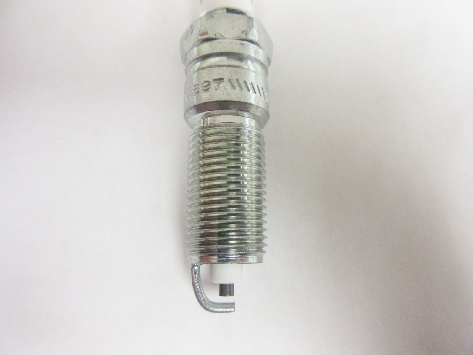 Champion 443 RE16MC Copper Plus Spark Plug Pack of 4 | eBay