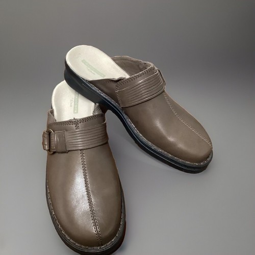 Clarks Sz 7 Wms Patty Lorene Taupe Leather Slip on Mules Cushion Comfy ...