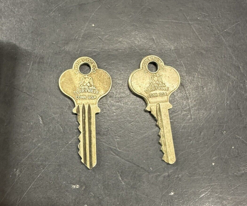 2 Vintage EAGLE Lock Co Keys Terryville Connecticut EHCNL JLWCV | eBay