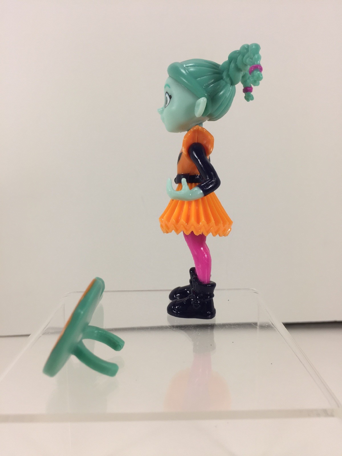 Disney Vampirina CREEPY CAROLINE The Scream Girls Franken-Stacy Gayle ...