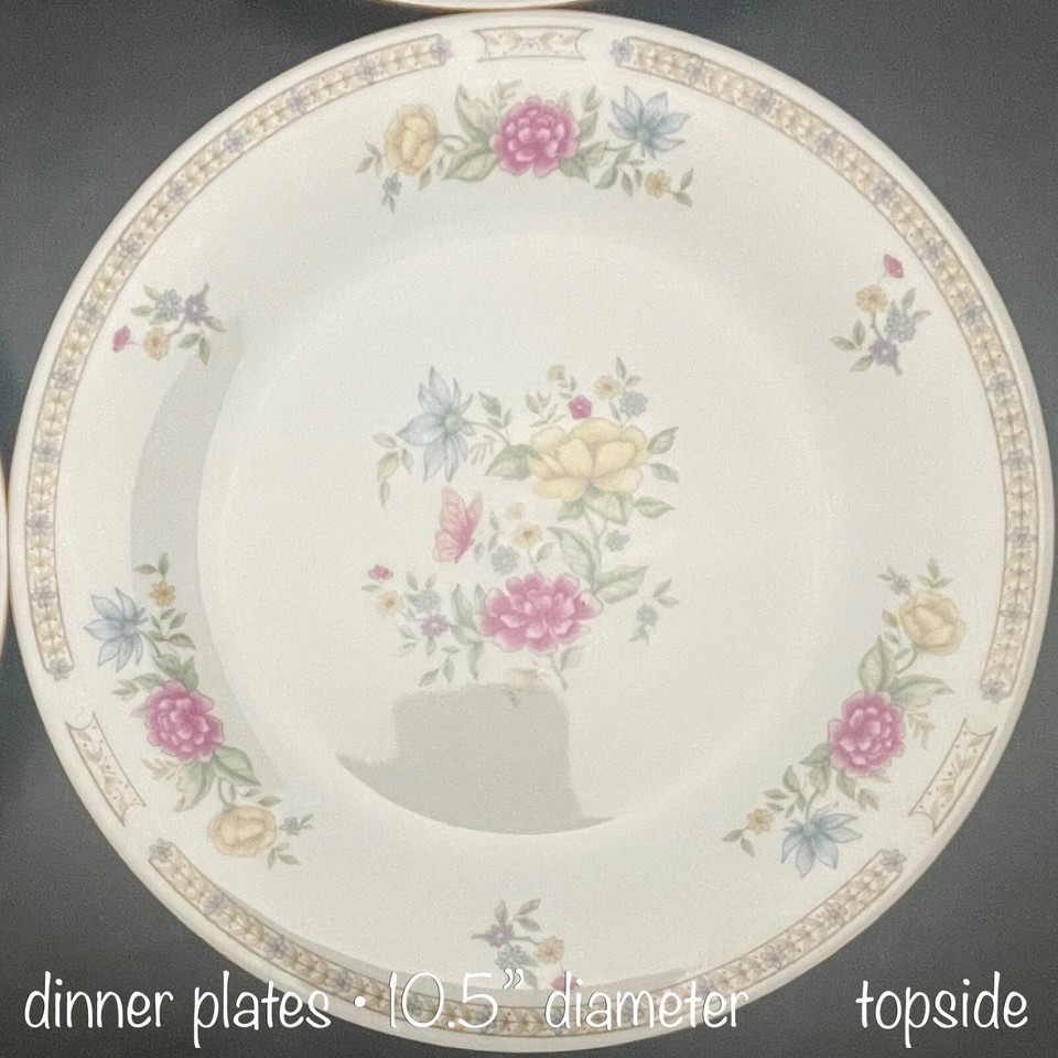Liling Fine China Ling Rose Dinnerware 20 Piece Set for 4 c1980s Made ...