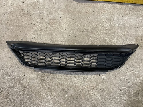 2016-2017 HONDA ACCORD SEDAN FRONT LOWER GRILLE OEM CENTER BUMPER 71152 ...
