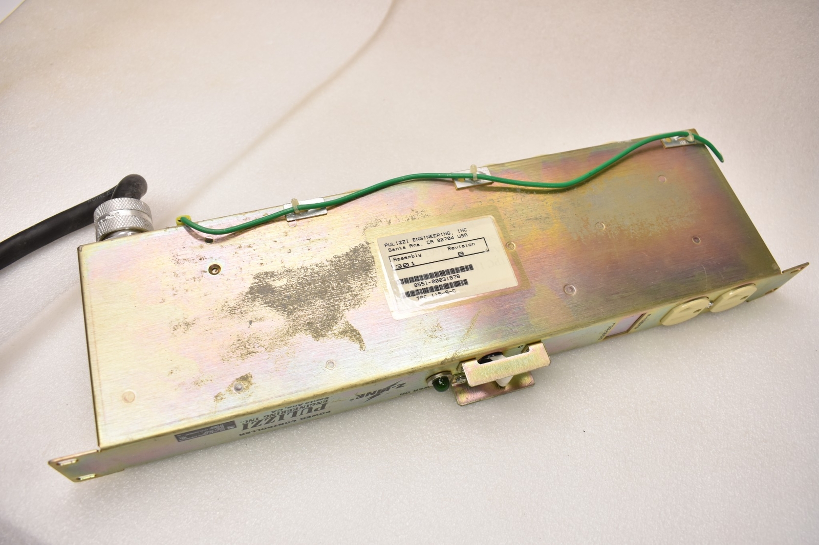 Pulizzi TPC115-8-C Z-Line Power Controller Single Phase 60Hz 120V | eBay