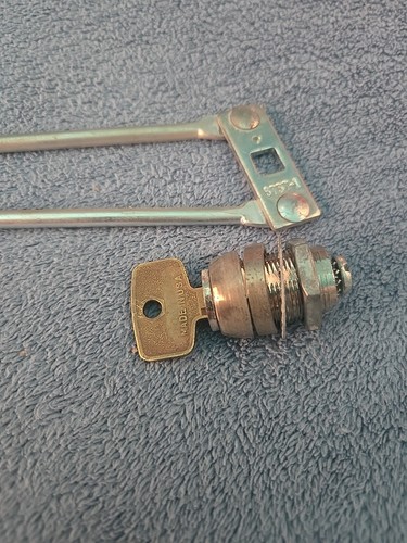 Snap On Lock Key And Rods For A KRA59G Tool Box | eBay