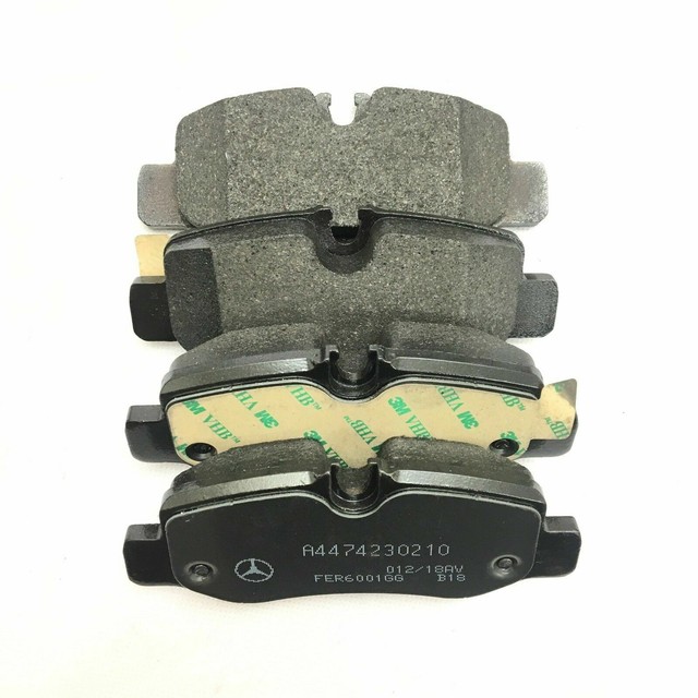 Genuine Mercedes-Benz Rear Brake Pads for W447 VITO A4474200320 for ...
