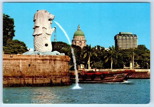 The Merlion statue half lion half fish SINGAPORE 4x6 Postcard | eBay