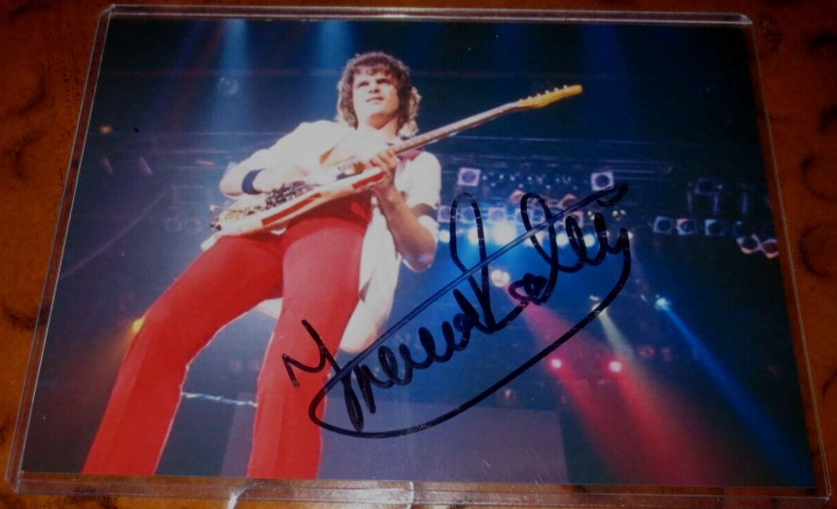 Trevor Rabin Yes guitarist signed autographed photo 90125 Big Generator ...