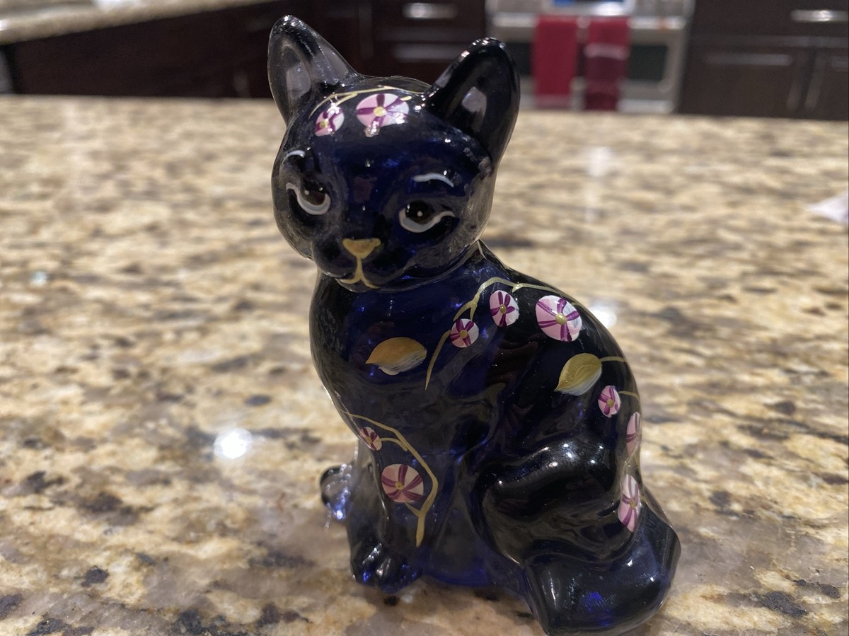 Fenton Glass Cat Fenton Glass Cobalt Blue Hearts Cat Figurine