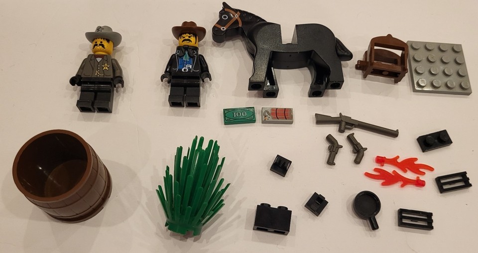 LEGO 6712 Sheriff's Showdown Cowboys Western Bandit 100% Complete NEAR ...