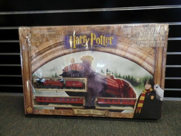 Harry Potter Hogwarts Express HO Train Set Bachmann 00638 for sale ...