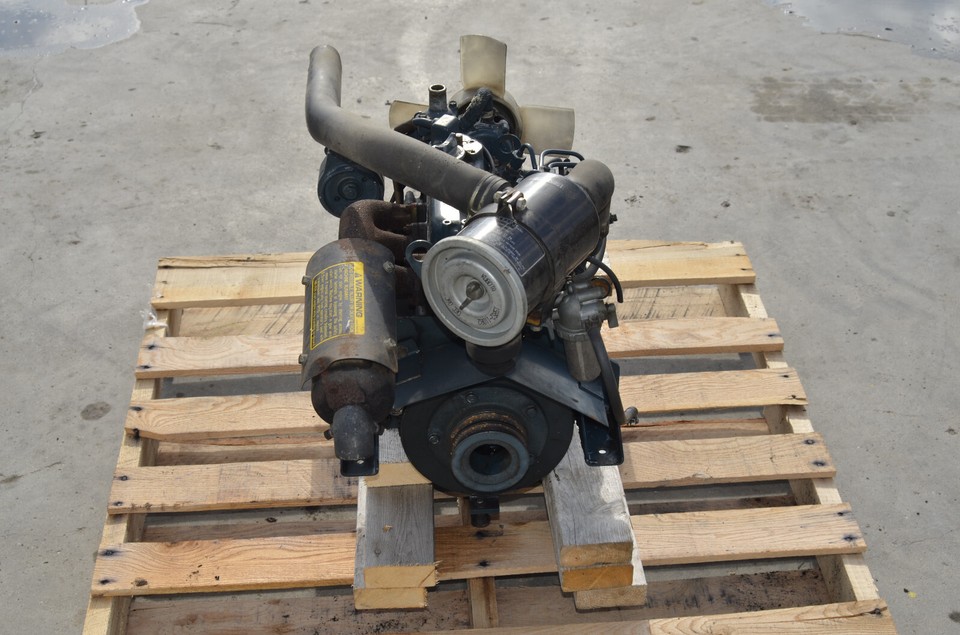 Kubota G6200 Complete Diesel Engine D640 | eBay