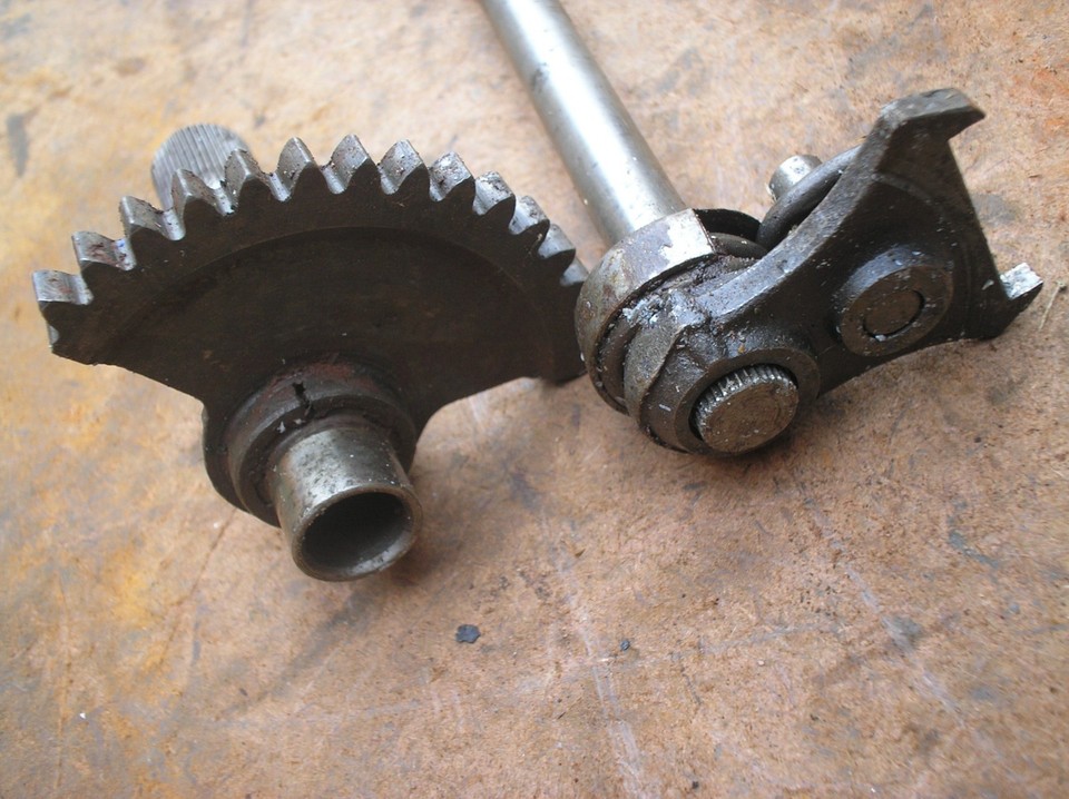 BSA Bantam DONT KNOW ? kickstart gear change shaft clutch op mech x4 ...