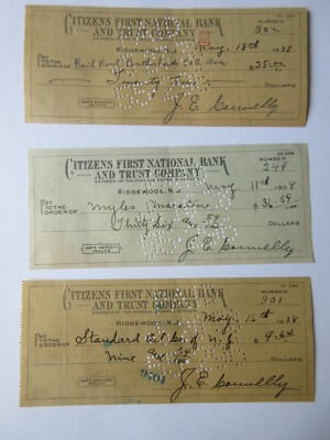 LOT OF 3 1938 VINTAGE CITIZENS FIRST NATIONAL BANK CHECKS RAILROAD ...