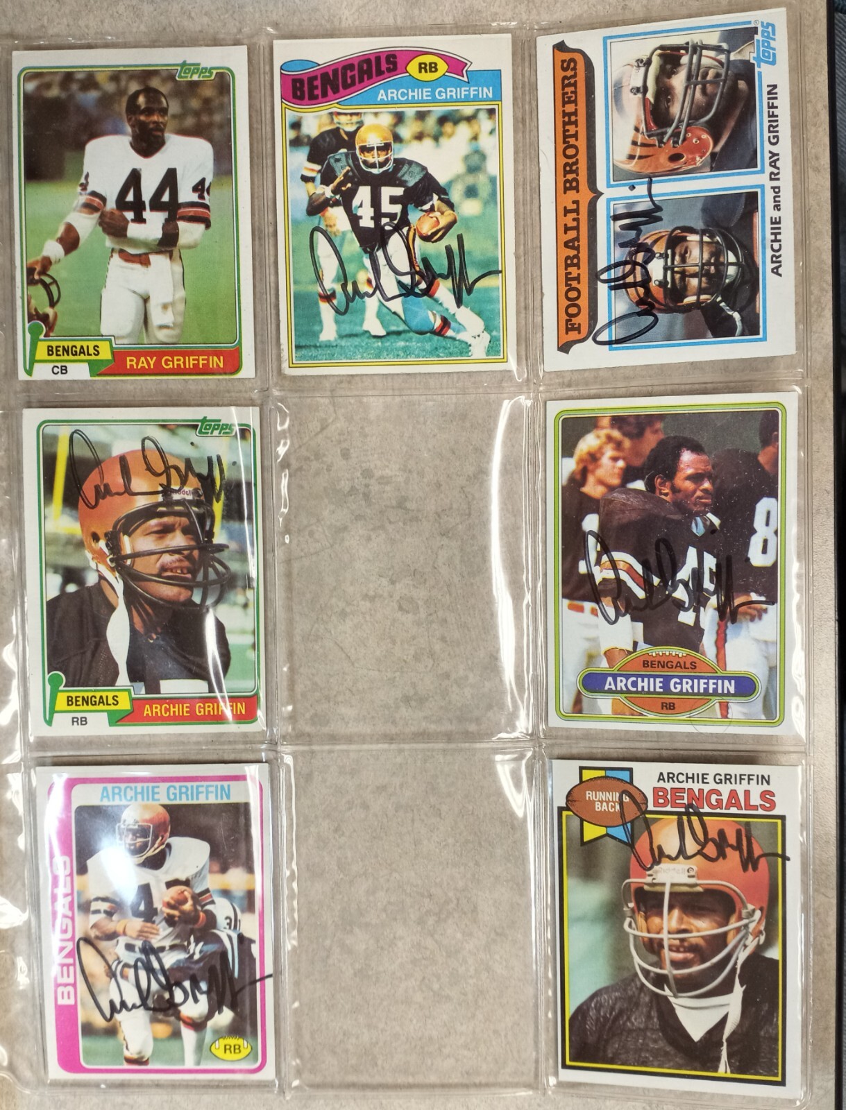 Set of 7 Topps Archie & Ray Griffin Cards - Archie Cards All ...