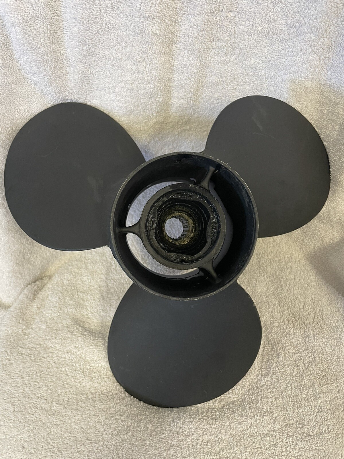 ALUMINUM 15" X 17P QUICKSILVER BLACK DIAMOND PROP WITH HUB KIT | eBay