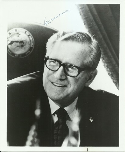 Otis R. Bowen - Governor Indiana Original Autograph 8x10 Signed Photo ...