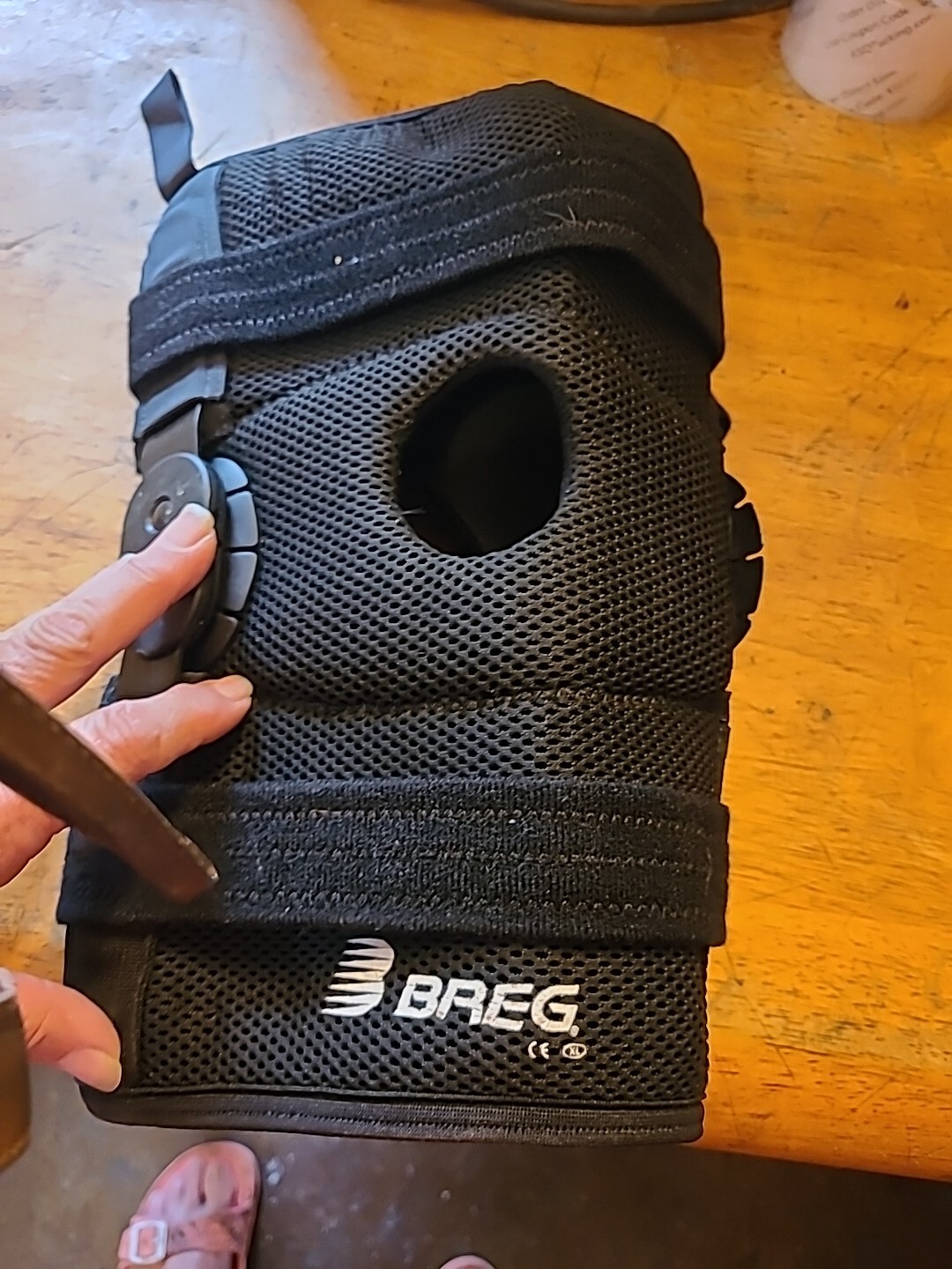 Breg Air Mesh Knee Brace Support Hinged Plus Extra | eBay