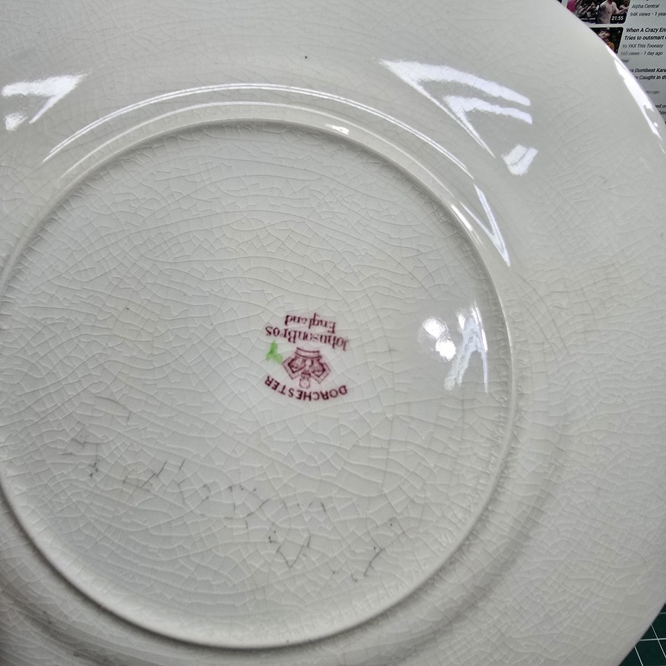 Vintage Red Rare Dorchester 10 Inch Johnson Bro Dinner Plates | eBay