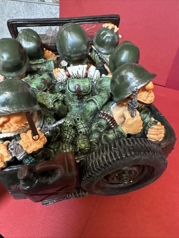 Guillermo Forchino Tour of Duty Military Jeep Sculpture Figure w/ Tag ...
