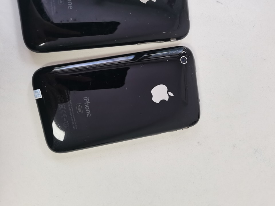 Original Apple iPhone 2nd 3G -8/16GB - Black /white (Unlocked) ( GSM) IOS3 | eBay