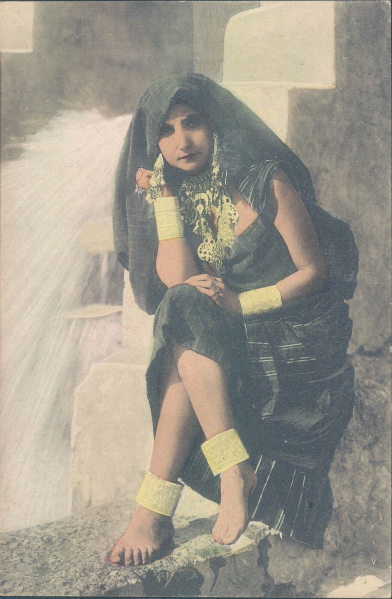 Beautiful Libyan Women