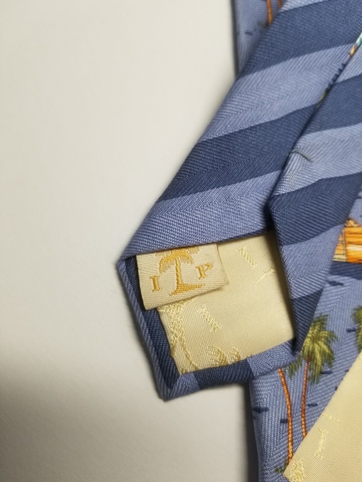NWT Tony Bahama Light Blue Repp Tie Beach Scene Woody Vehicle and ...