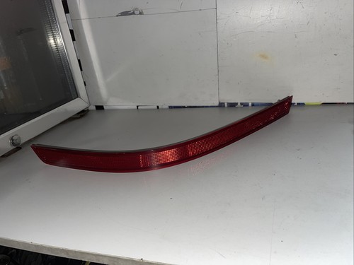 NEW MERCEDES-BENZ R W251 REAR RIGHT BUMPER REFLECTOR A2518200274 OEM | eBay