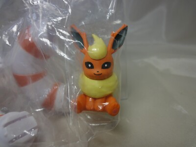 Pokemon "Flareon #136" Figure Toy Japan | eBay