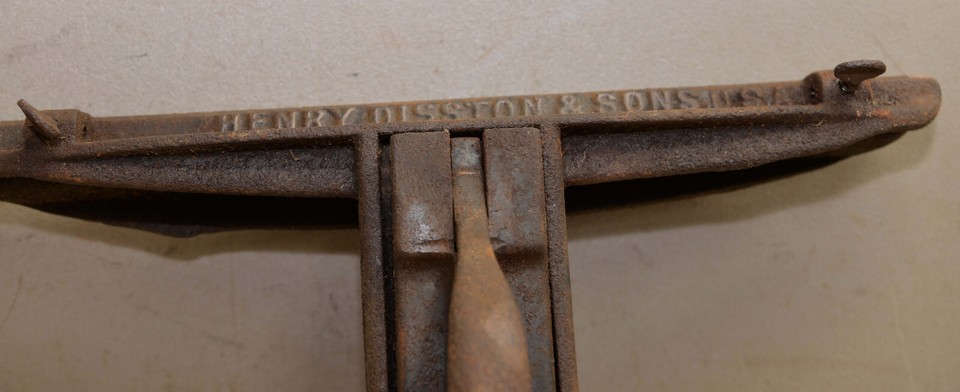 Rare Disston 3D saw vise collectible woodworking sharpening vintage ...