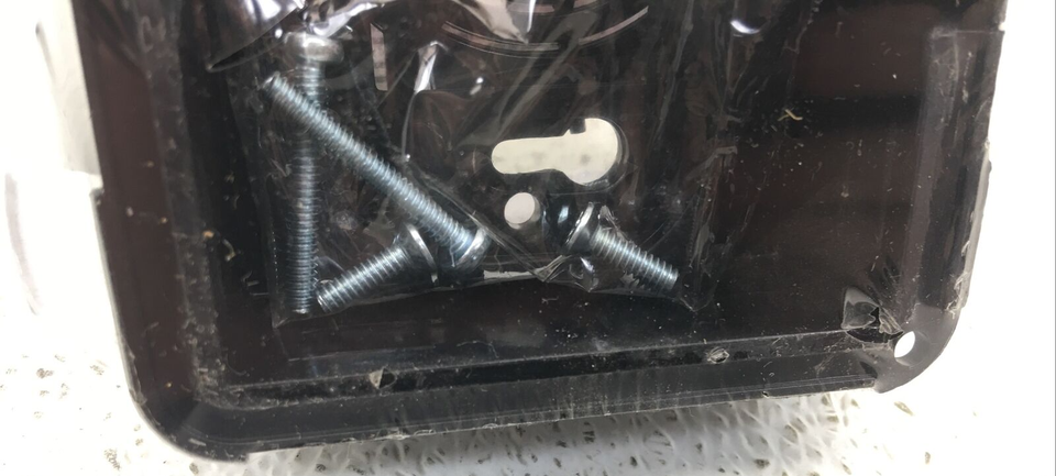 MM410C TAYMAC MULTI APPLICATION WEATHERPROOF RECEPTACLE COVER ...